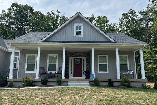 Vertical Siding vs. Horizontal Siding: Which Is Better? 🏠